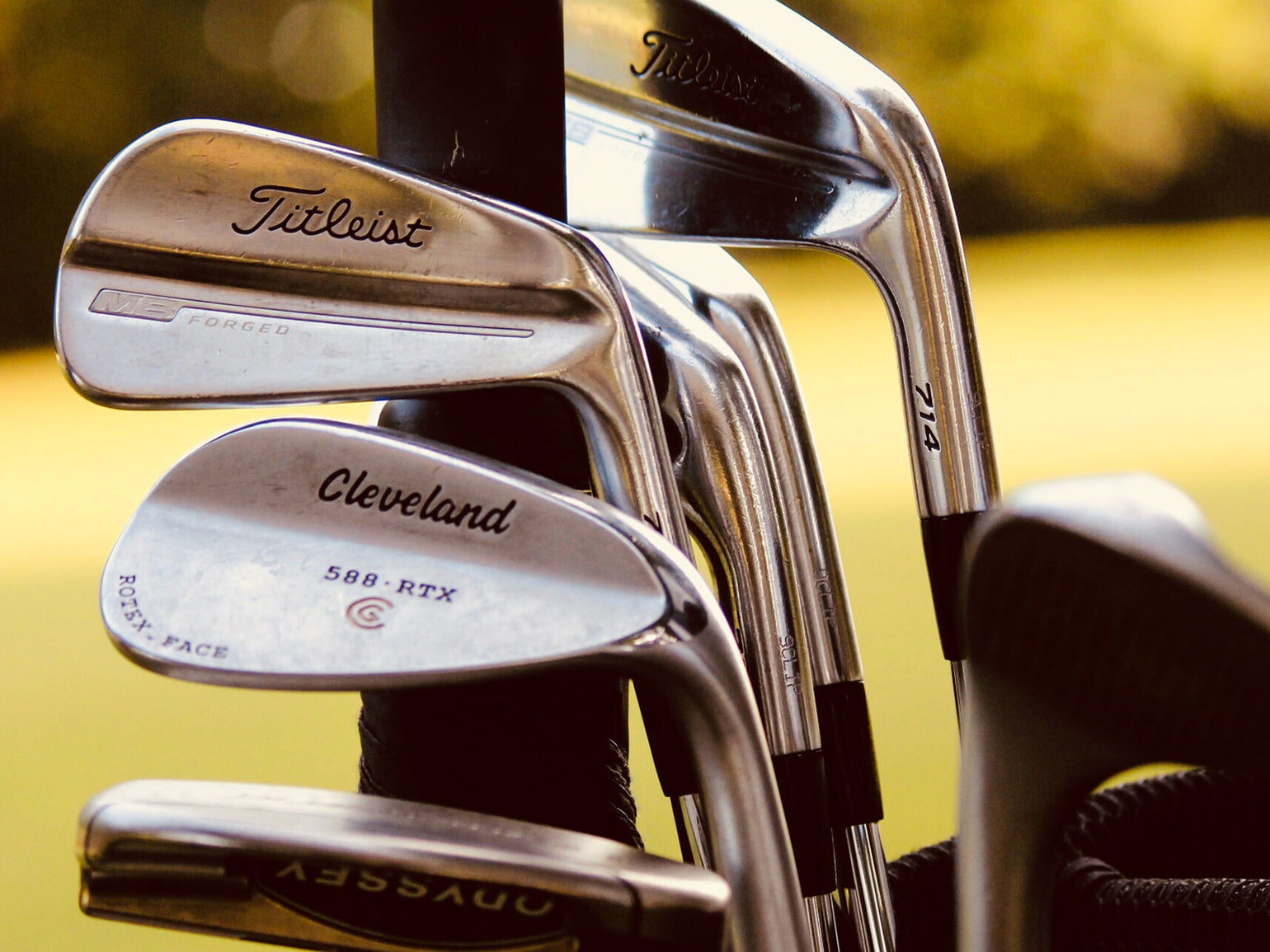 What are Iron Clubs In Golf? A Beginner's Guide – More Sports